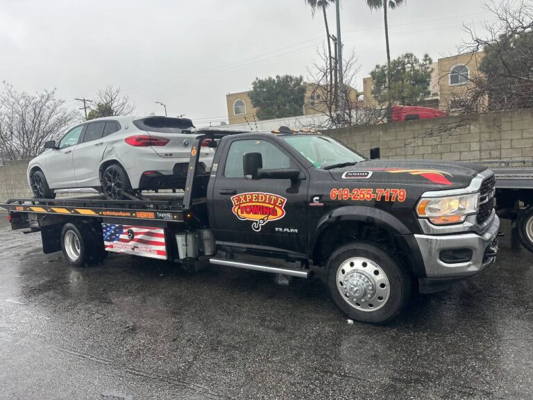 Why Choose Flatbed Towing Service for Your Luxury or Classic Car ...